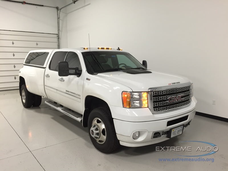 Alpine Restyle Nav Upgrade for GMC Sierra Denali