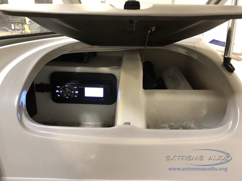 Church Road Client Upgrades 2005 Maxum Boat Audio System