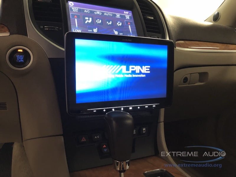 Colonial Heights Client Upgrades Chrysler 300 Audio System
