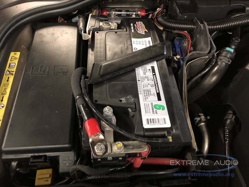 Custom Stereo System for Land Rover LR4 from Rockville